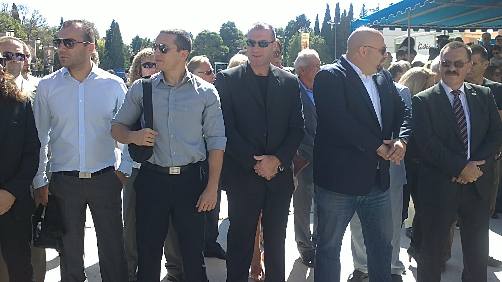 ΧΡΗΣΤΟΣ Η. ΠΑΠΠΑΣ: Η ΧΡΥΣΗ ΑΥΓΗ ΣΤΗΝ ΑΛΩΣΗ ΤΗΣ ΤΡΙΠΟΛΙΤΣΑΣ.. ΚΑΤΕΘΕΣΑΝ ...