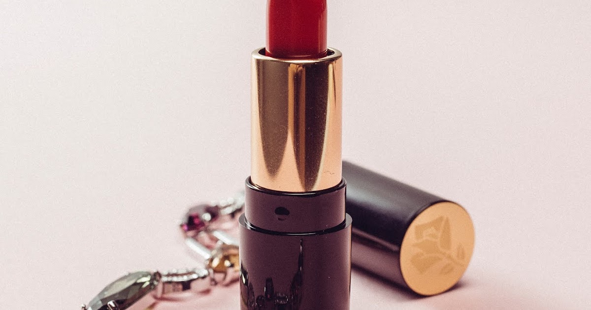 "Scratch together" nghĩa là gì?