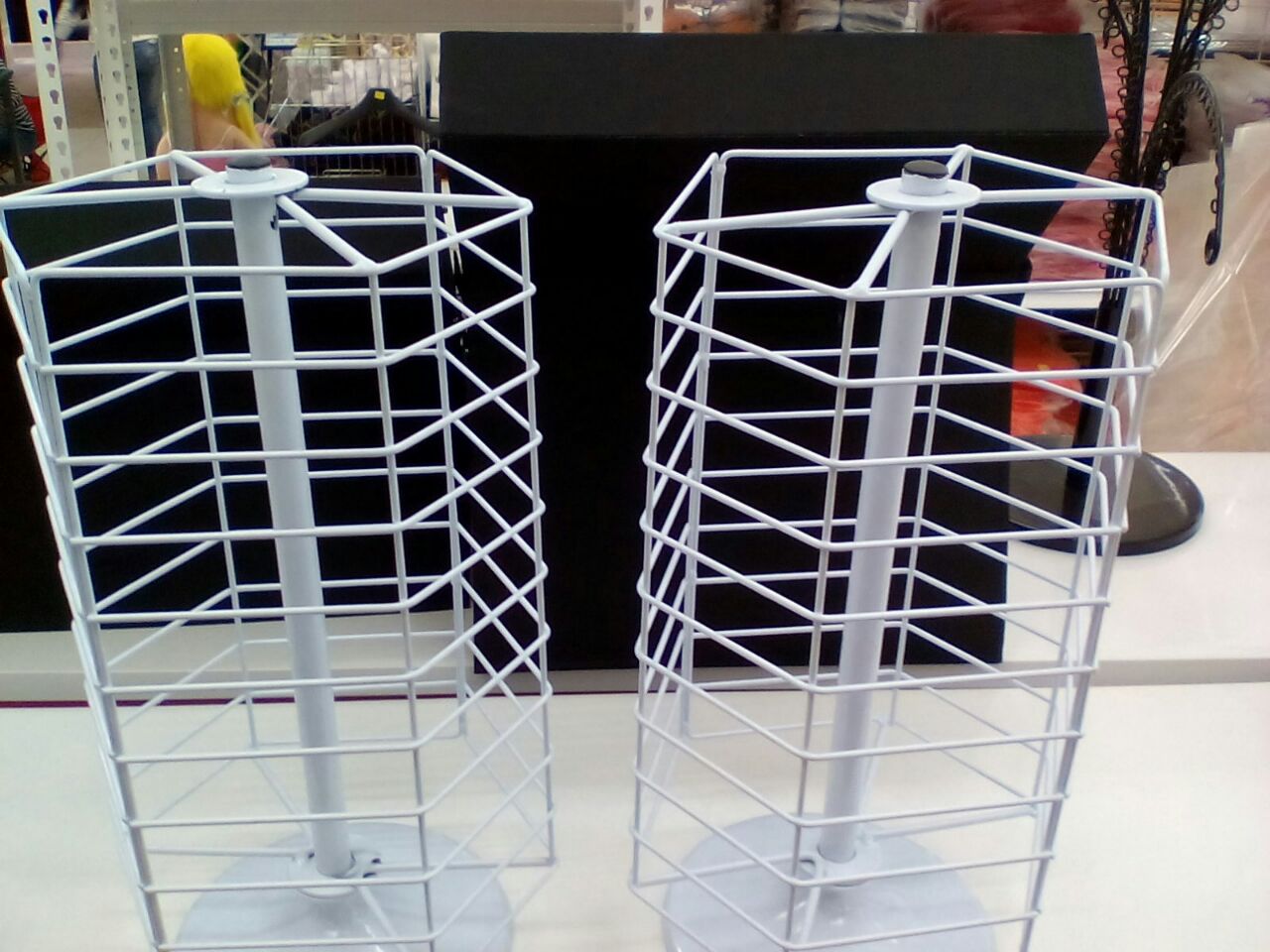 36+ Rak Display Gantung, Terpopuler!