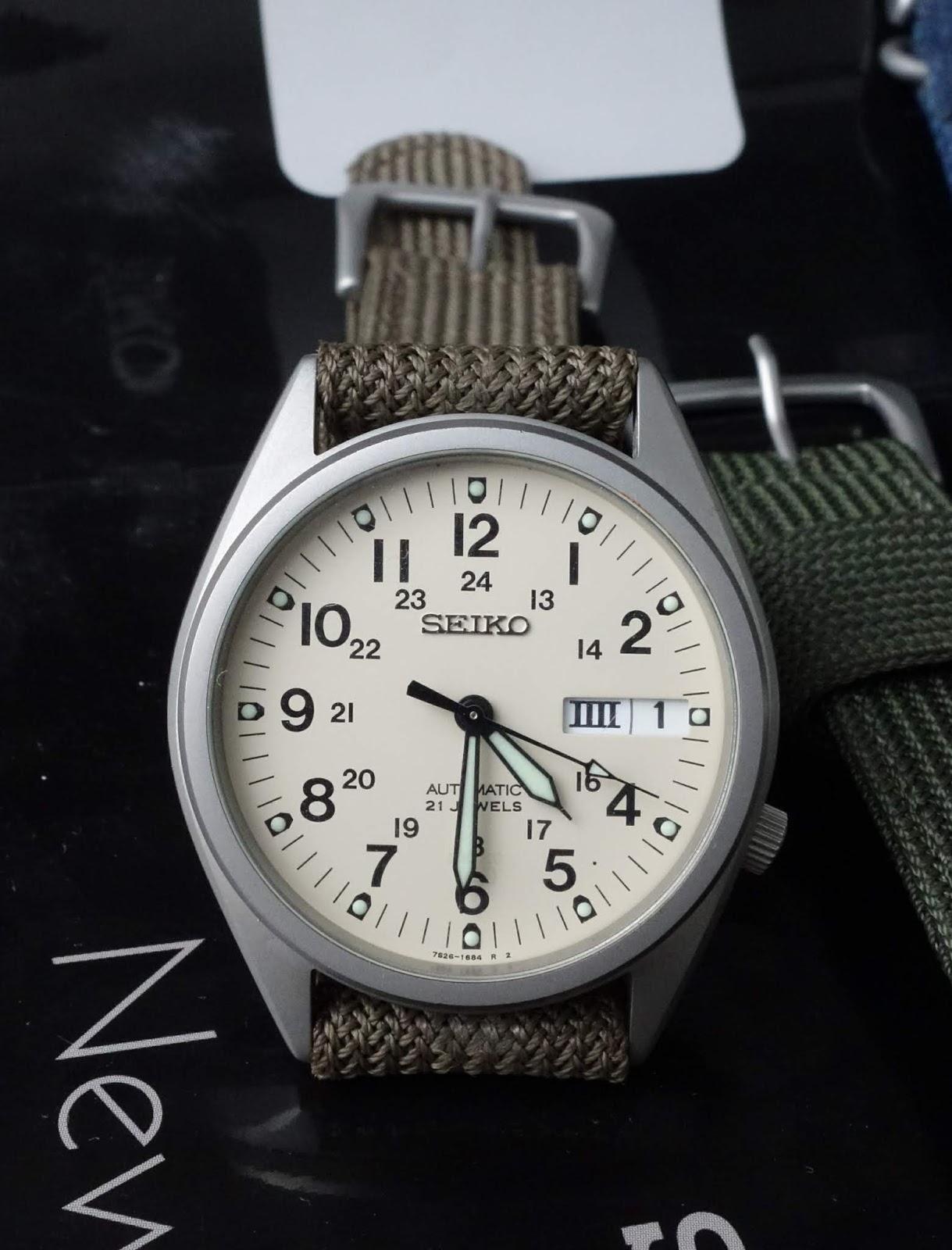 'Hobiku! Hobimu?': Seiko Military