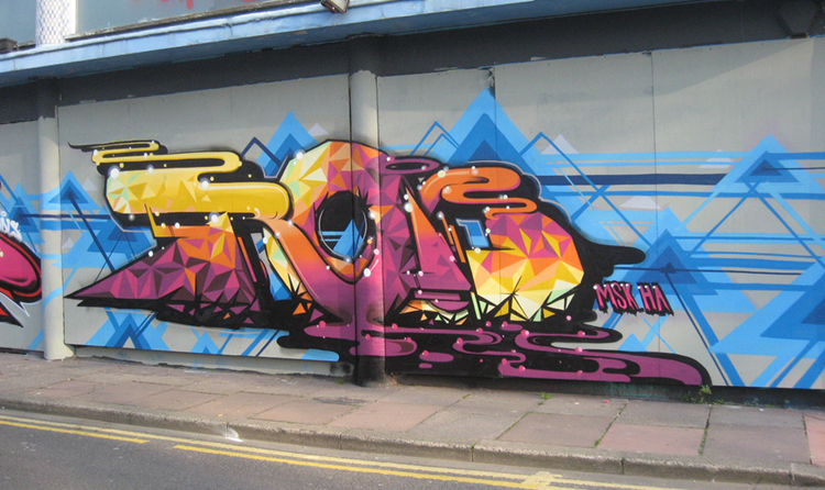 Street Art By ArtFlyMovie: ROID - (MSK) Street Art of innovation: high ...