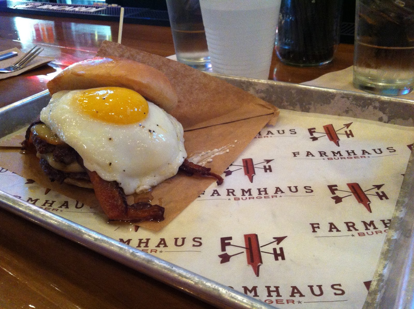 Adventures in Somewhere: Farmhaus Burger