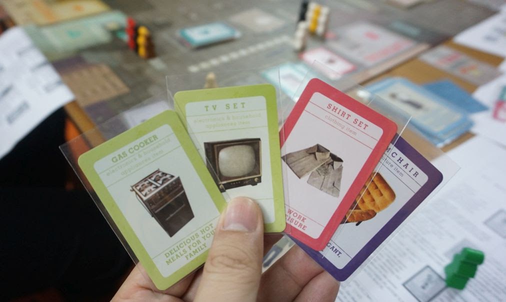 Hiew's Boardgame Blog: Kolejka (the queuing game)