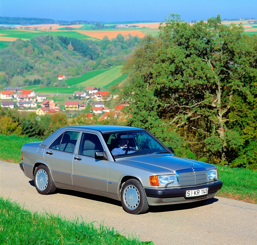 The Automobile and American Life: The Mercedes-Benz W 201 Series: the ...