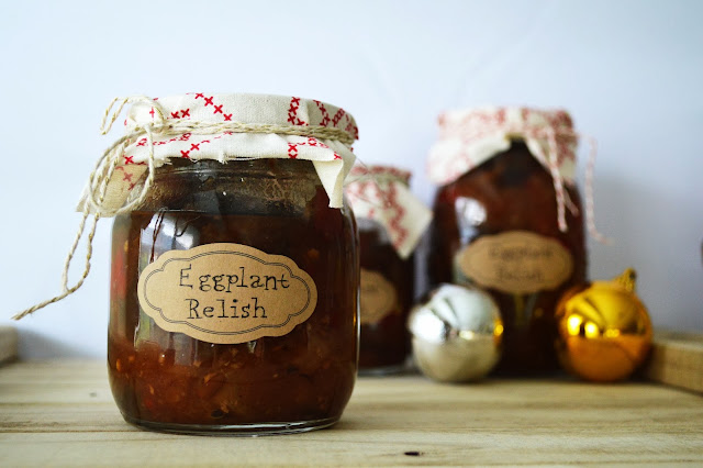Feathers & Figs: Relish the Thought!