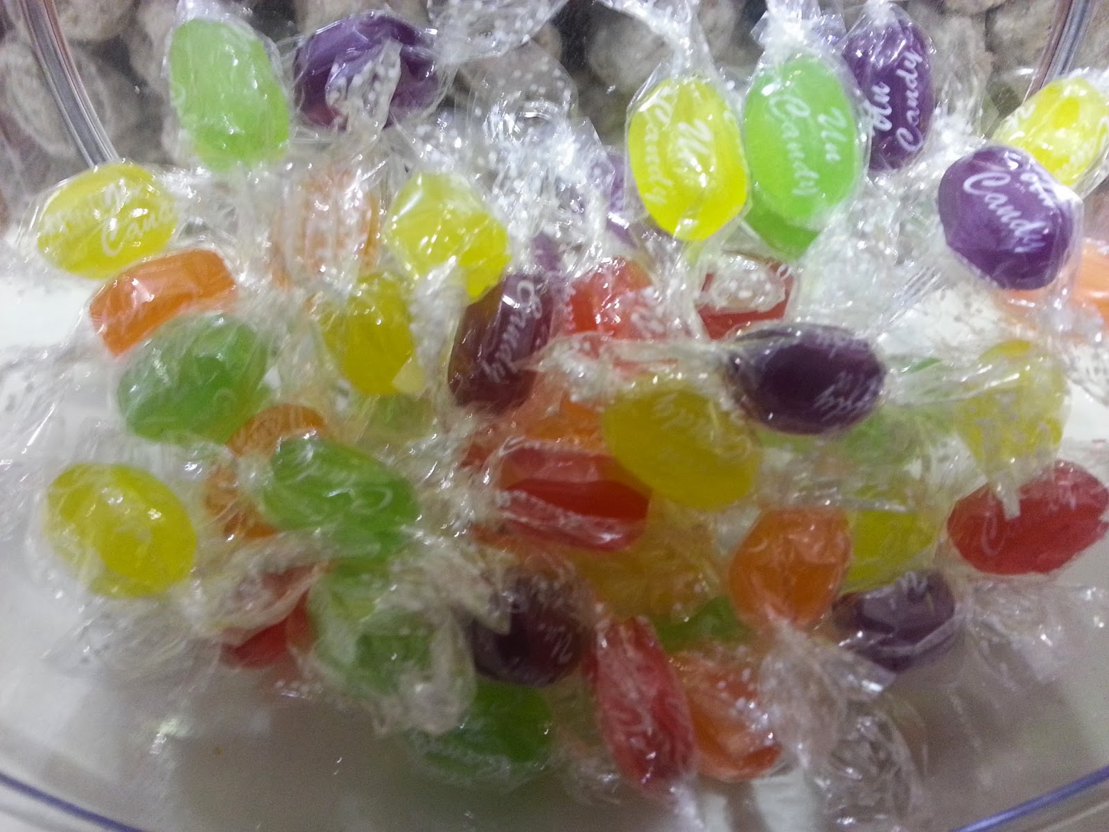 Sweet and Sour Kiosk (Asam dan Candy): Candy's (Gula-Gula)