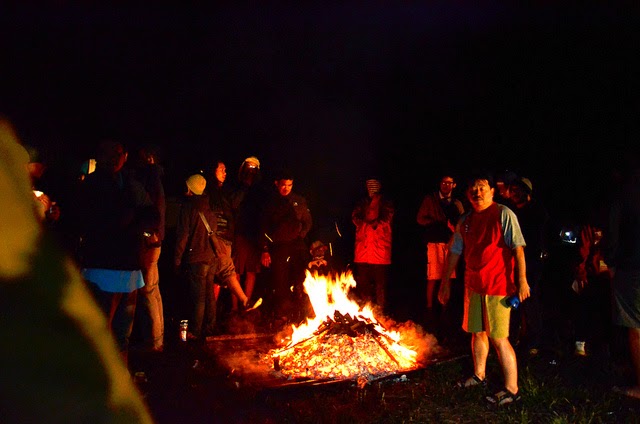 Outbound Dengan Api Unggun dan Barbeque Menginap di Homestay Sangat ...