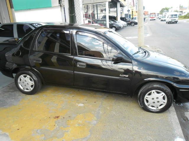 CARROS MULTIMARCAS: Corsa Classic Sedan LIFE 1.0 VHC - R$16.900 -2006