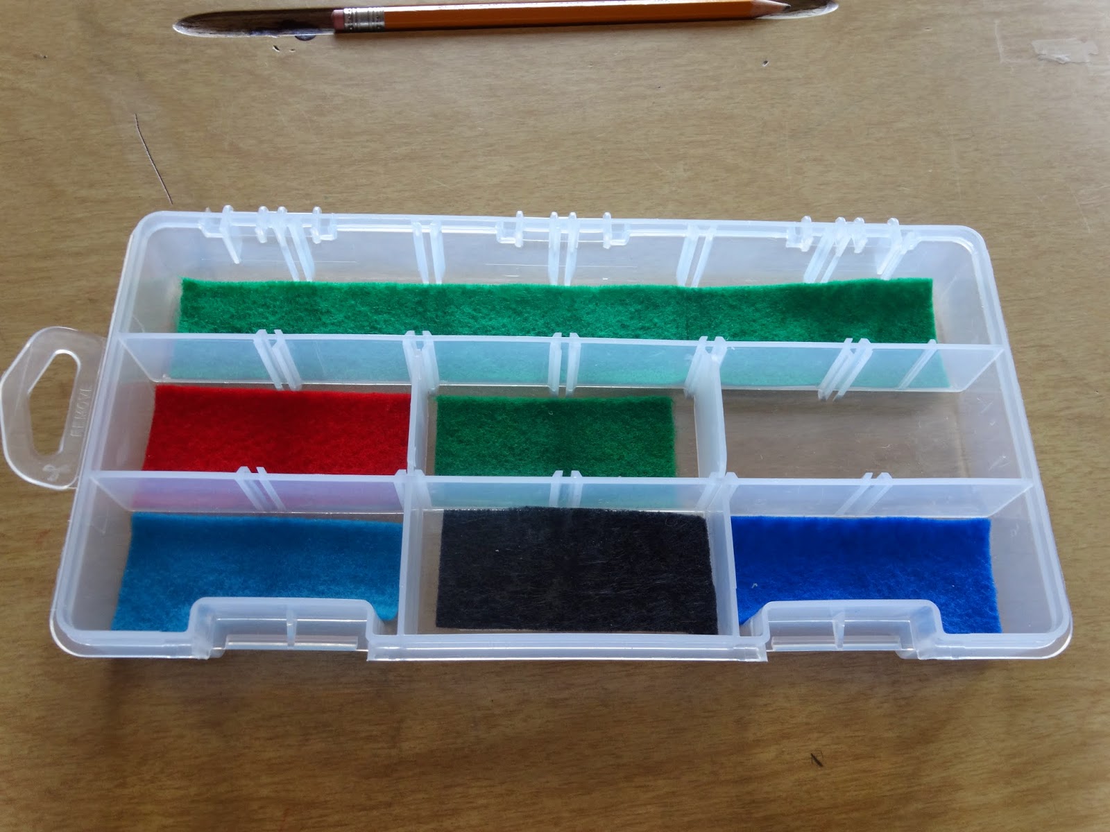 The Joys of Montessori Homeschooling: Grammar boxes!!