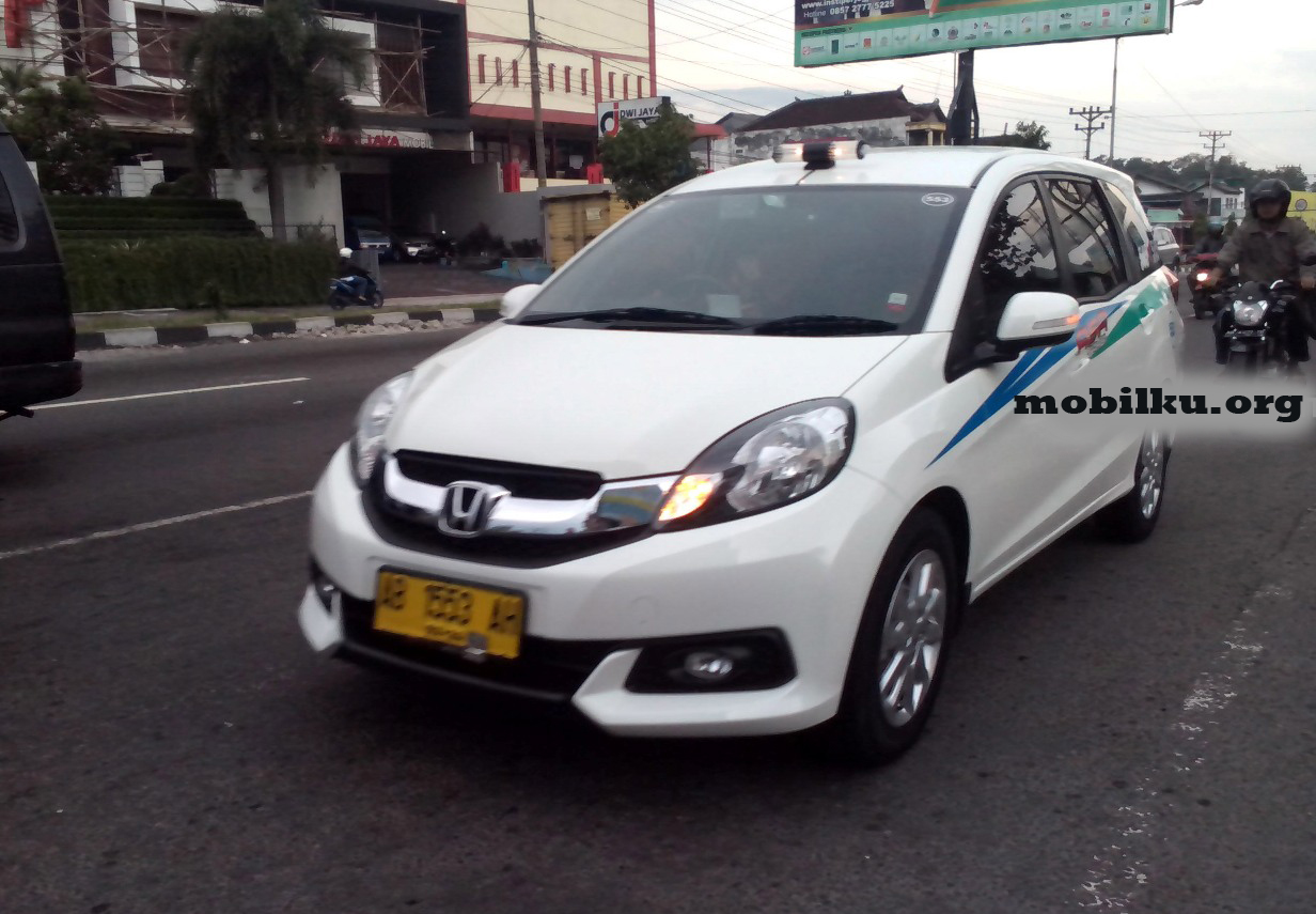 39+ Top Terbaru Mobil Honda Mobilio Ex Taxi