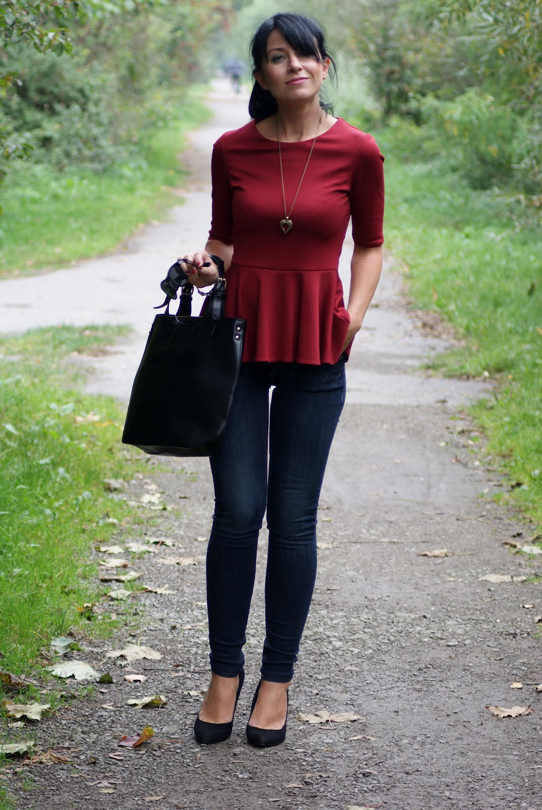 Szafa Aleksandry: Baskinka w kolorze burgund