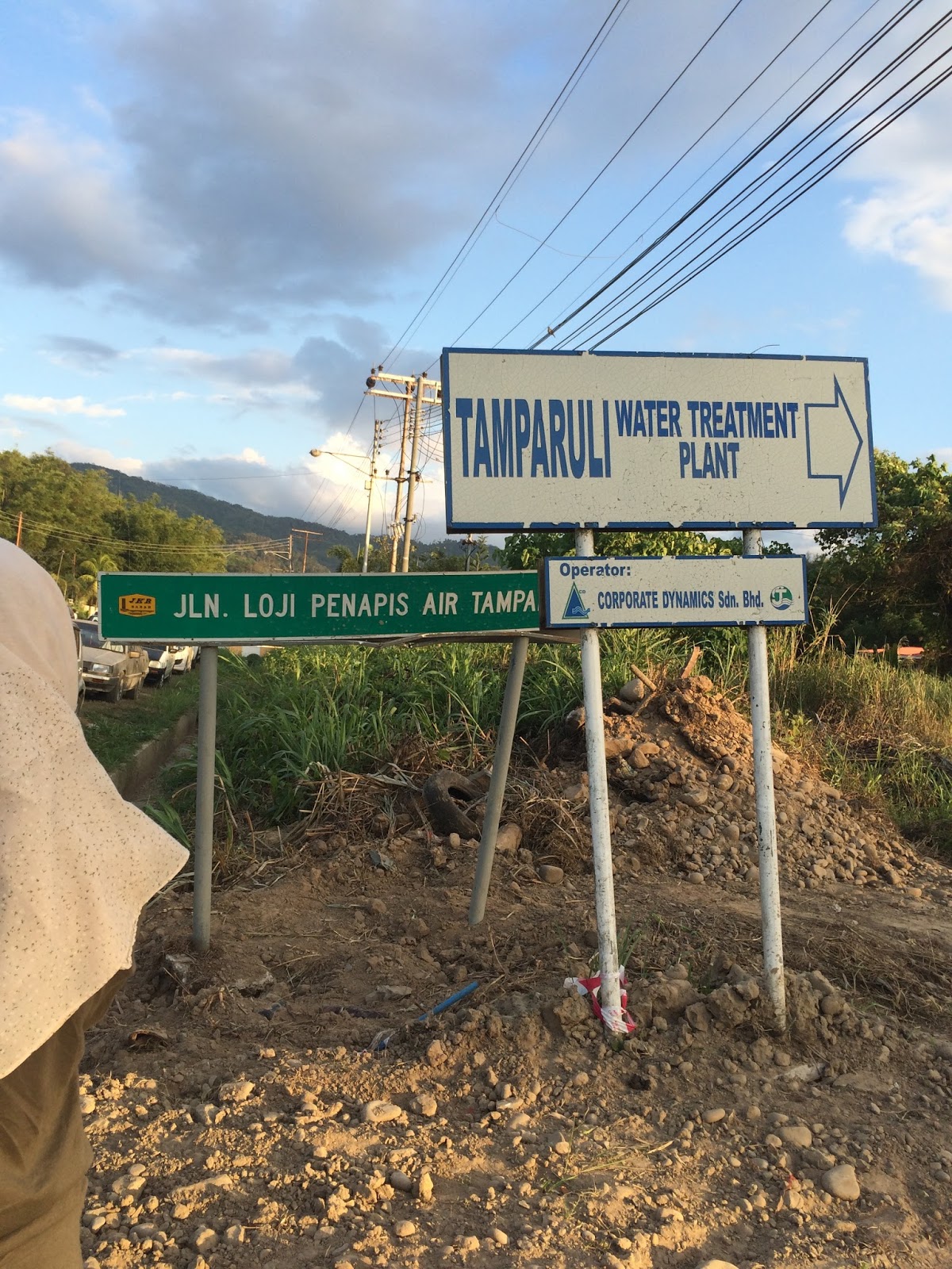 [izzra_travelog]: #HIKING @ BUKIT PERAHU, TAMPARULI