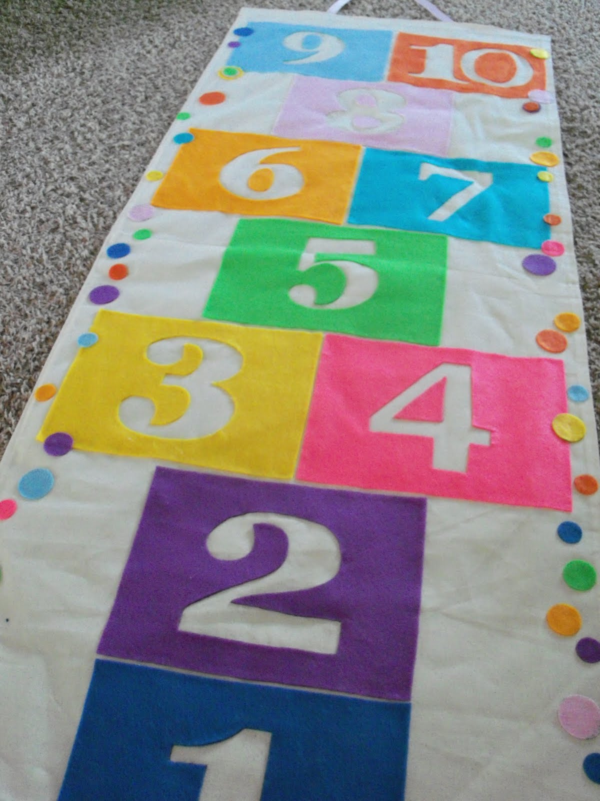 Our Little Life...: Hop-Scotch Mat Tutorial