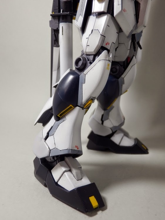 Custom Build: HGUC 1/144 RX-93 nu Gundam "Real Grade Details"