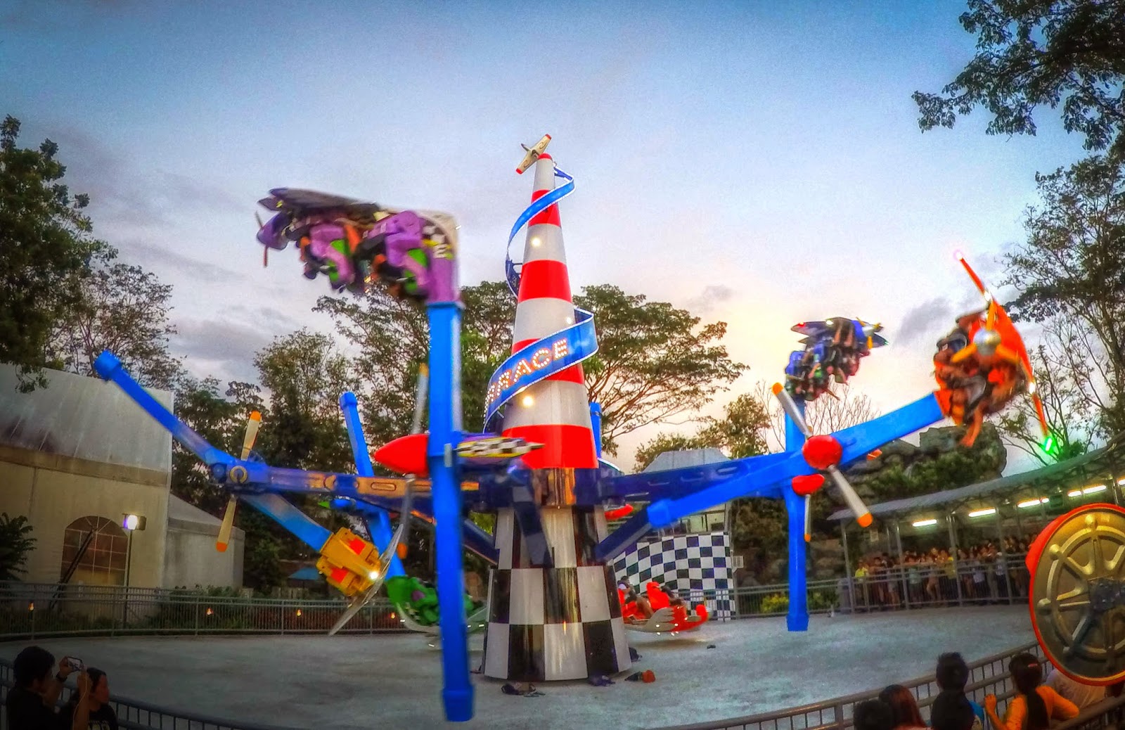 GoPro Pinoy: ENCHANTED KINGDOM - THE MAGIC STAYS WITH YOU STA.ROSA LAGUNA