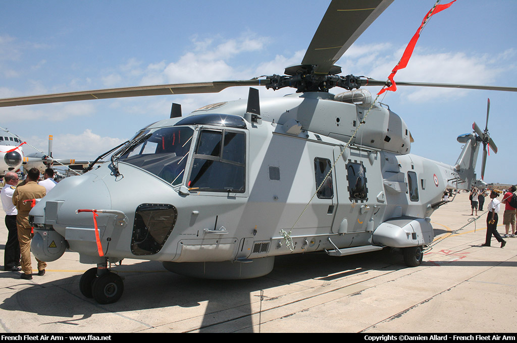 Coronel Von Rohaut: Helicópteros tamaño medio para la "Marine"