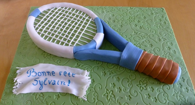 CakeSophia: Tennis racket cake