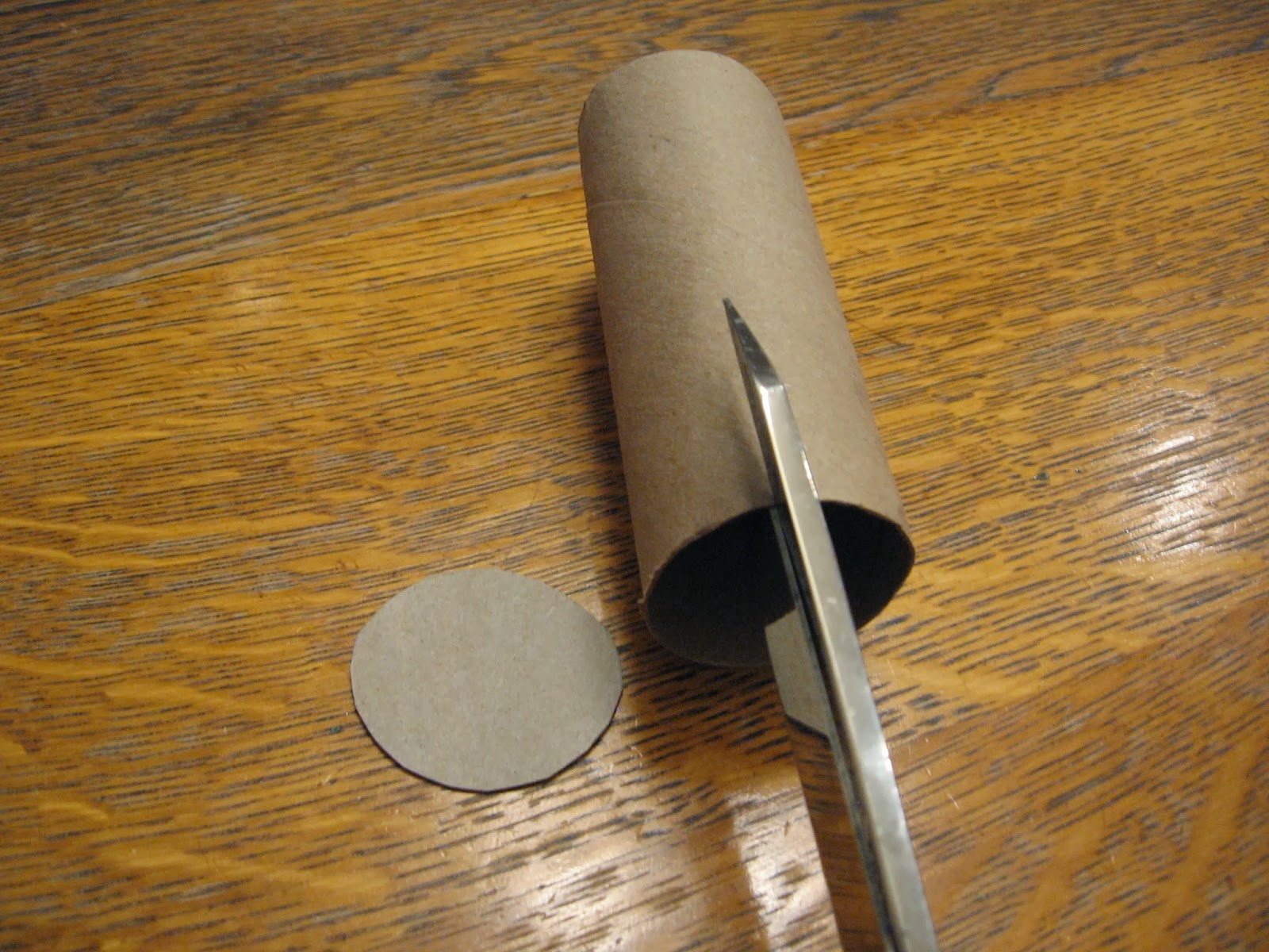 Almost Unschoolers: Cardboard Tubes and Circles - Homemade Building Sets