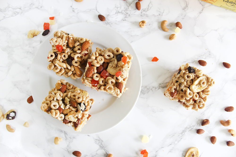 Southern Mom Loves: Cheerios Tropical Fruit & Nut Cereal Bars