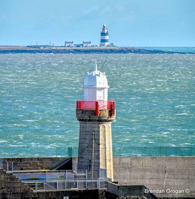 The Dunmore East lighthouse - Tides & Tales