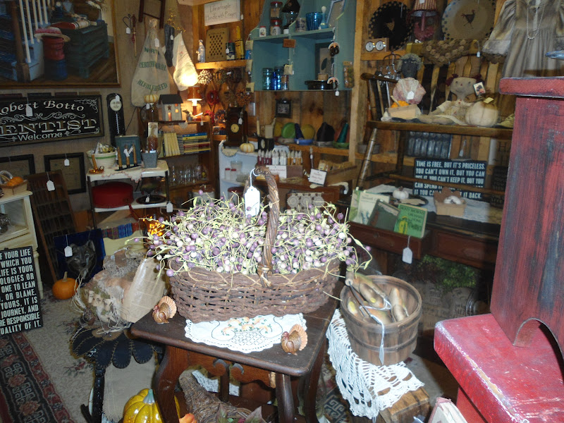 Wrentham Country Store: A Great First Day of the Vintage Fall Market