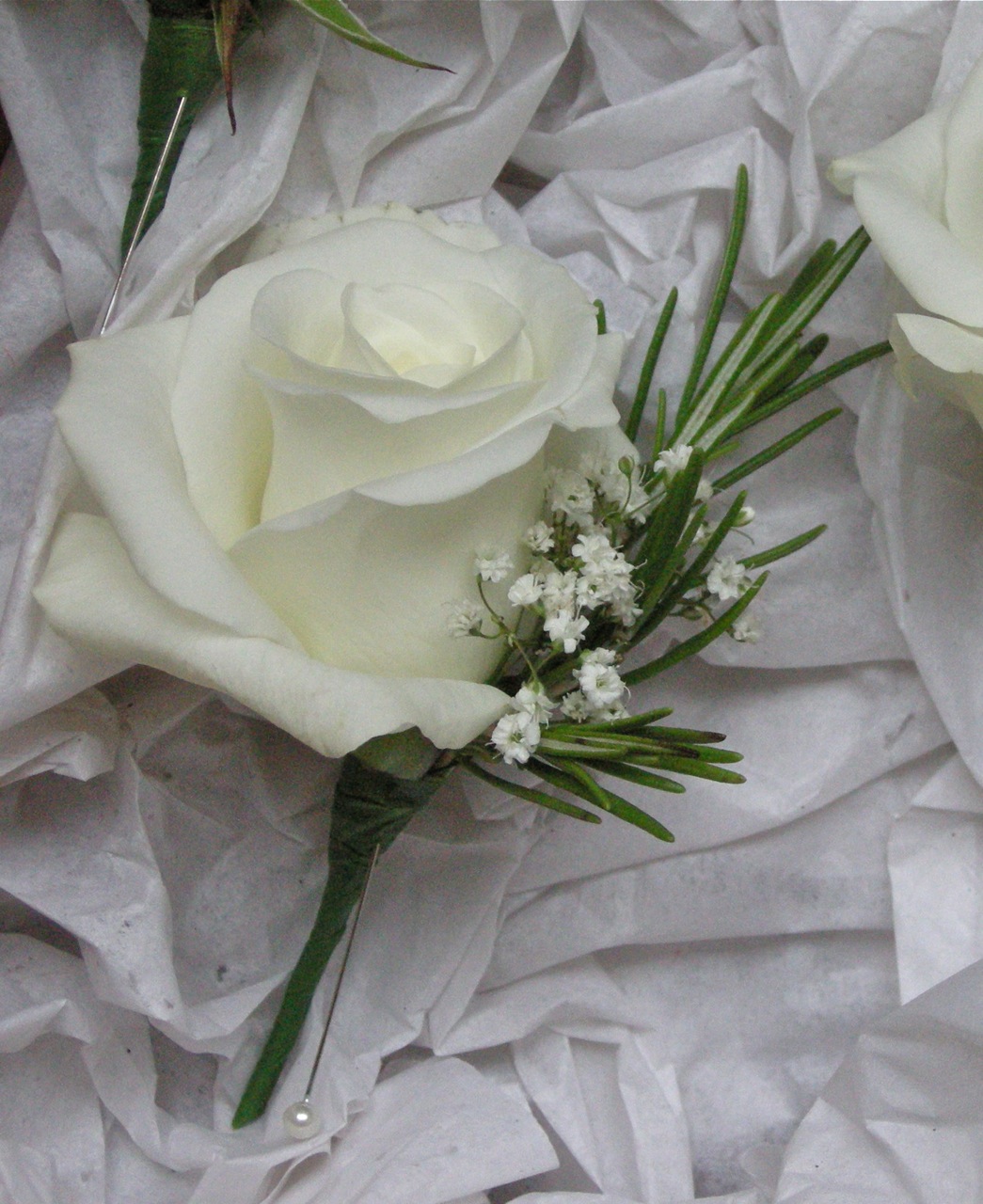 Wedding Flowers Blog: Emma's green and white wedding flowers, Burley Manor