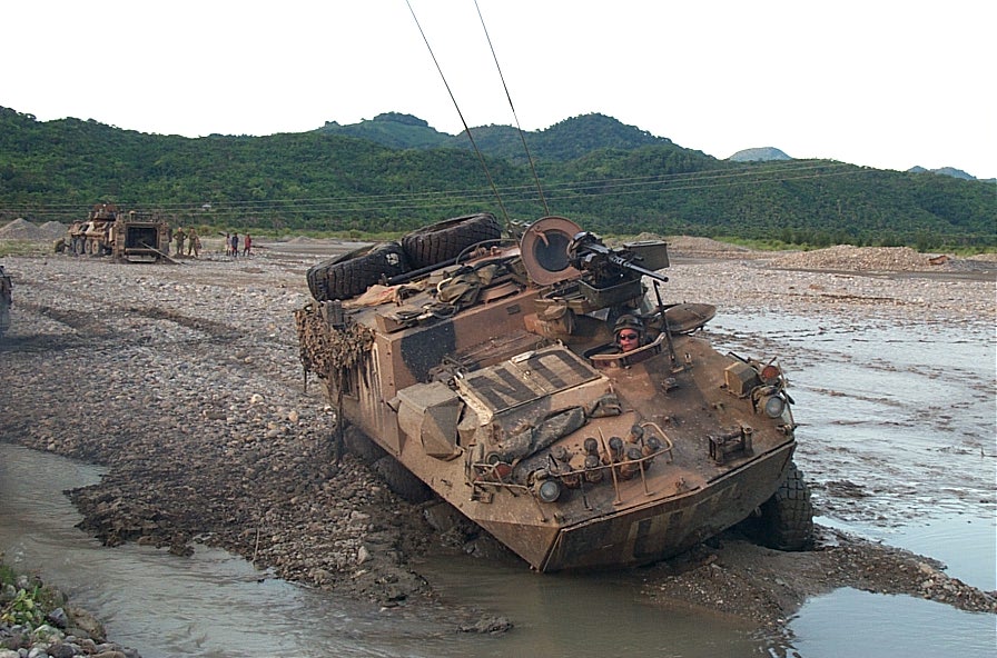 LAV-R Wheeled Recovery Info