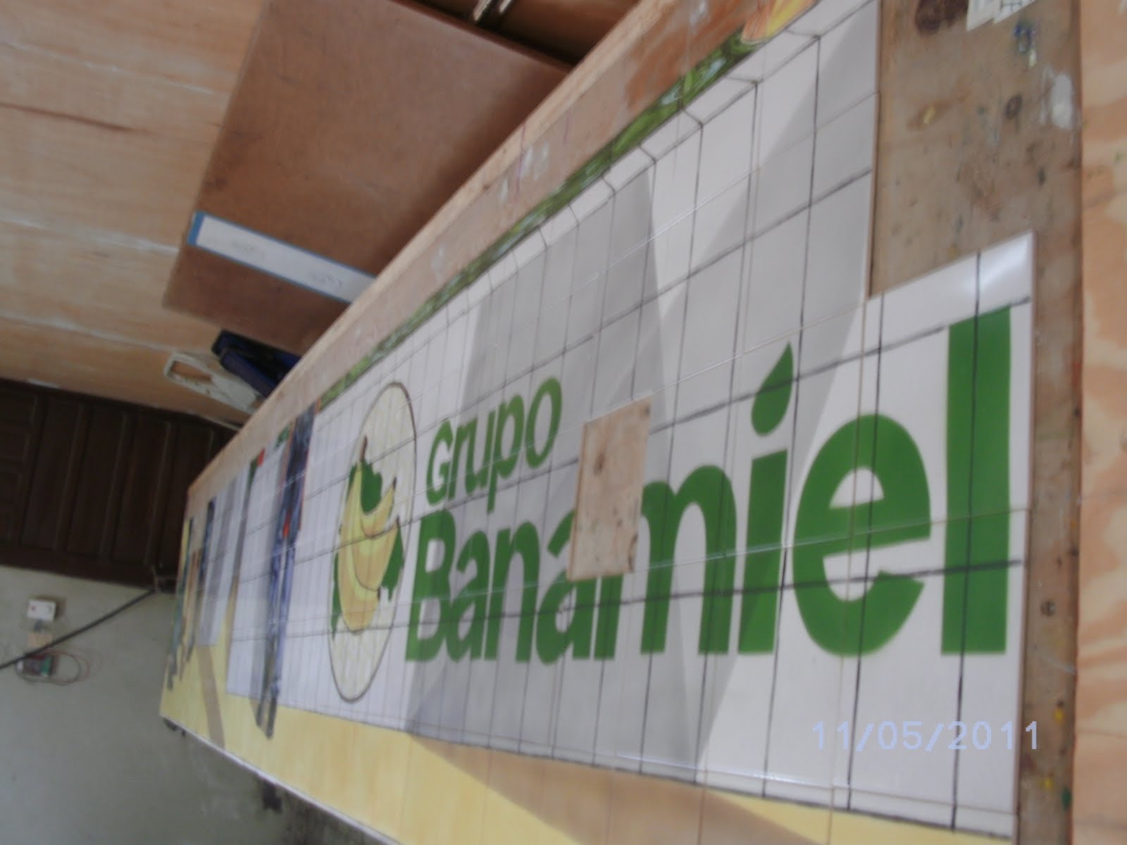 DISEÑOS Y PROYECTOS DE ARTE: MURALES CERAMICOS