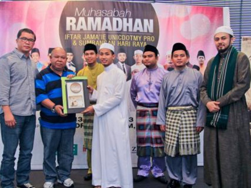 Imam Muda Azhar lancar album pertama | Armada Melayu™