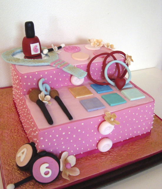 mousehouse: A Girly Girl Party: The Cake