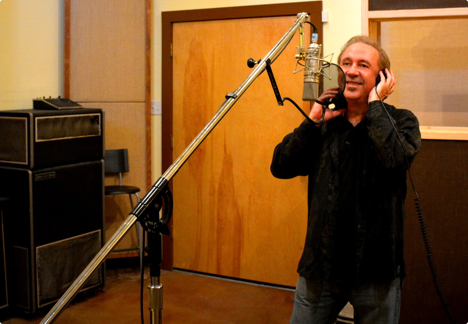 Fanatic Promotion: First solo album in 18 years by Texas music veteran ...