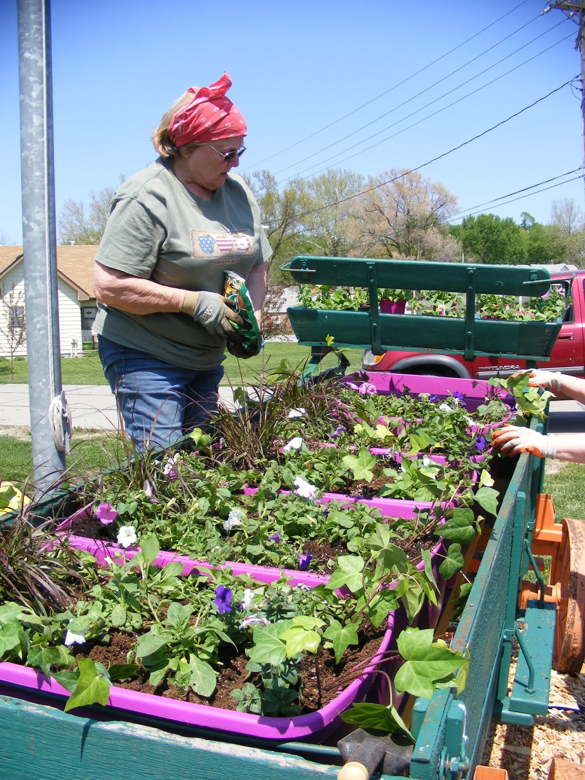 Bennington Historical Society -- Bennington, Nebraska: Flower Posse Has ...