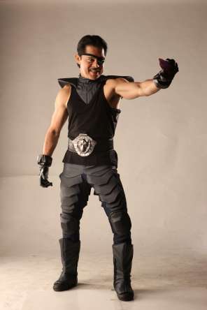 Christopher de Leon on a roll as a chief villain in Captain Barbell ...