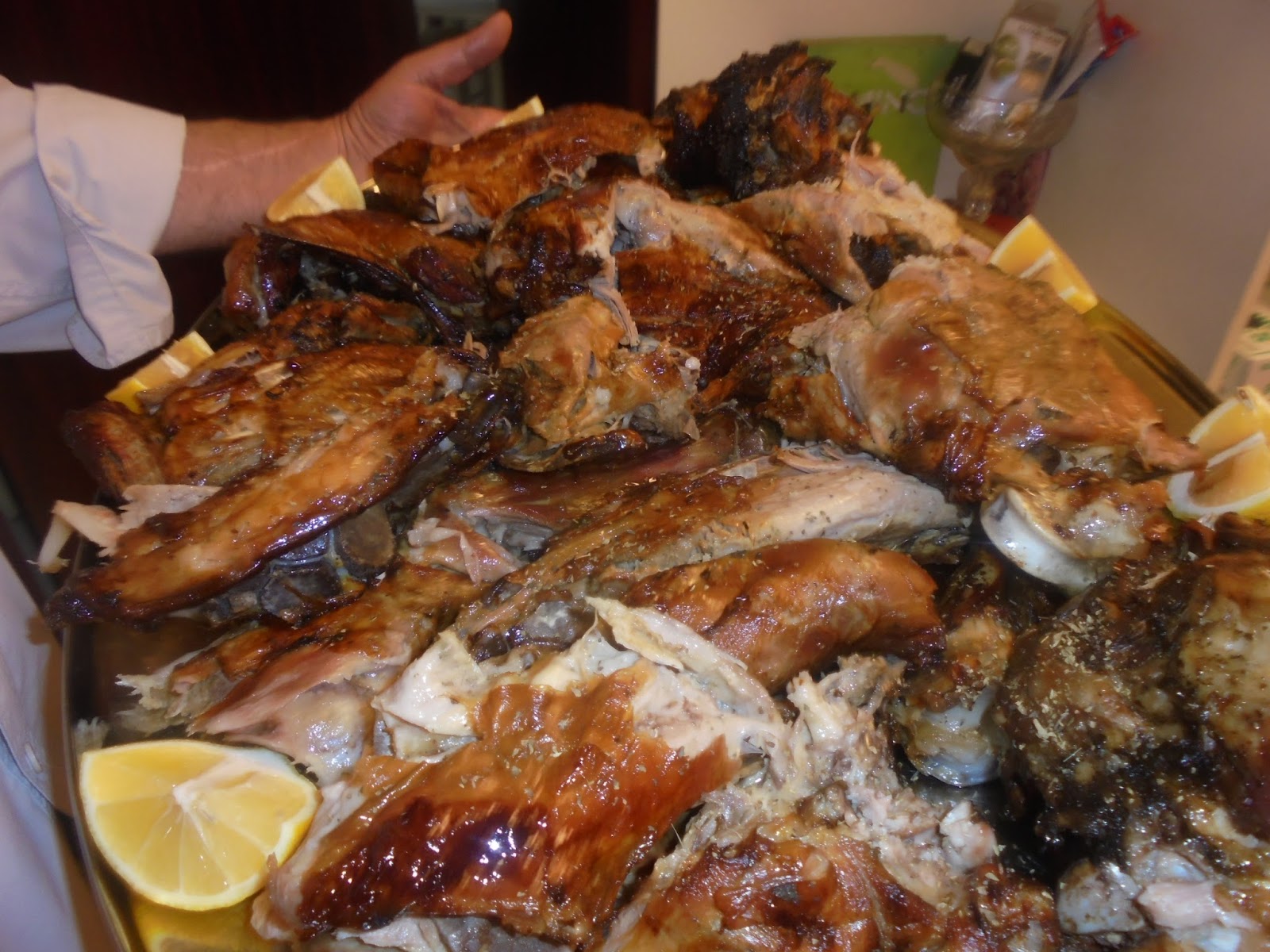 ANGELIKI`S GREEK TAVERNA. BG: ΕΛΛΗΝΙΚΟ ΤΡΑΠΕΖΙ ΜΕ ΚΑΛΟΥΣ ΦΙΛΟΥΣ ΤΟ ΜΑΚΗ ...