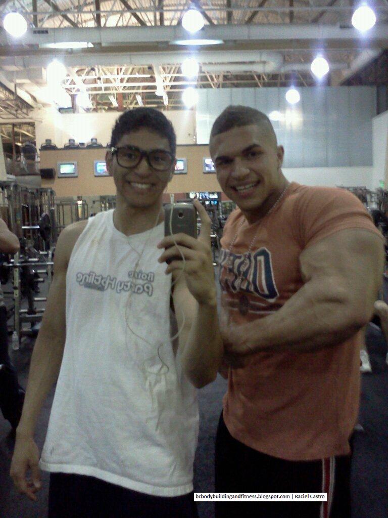 √ Big Muscle Arms Raciel Castro and His Friend - 03- Bc Cografya Arşivi