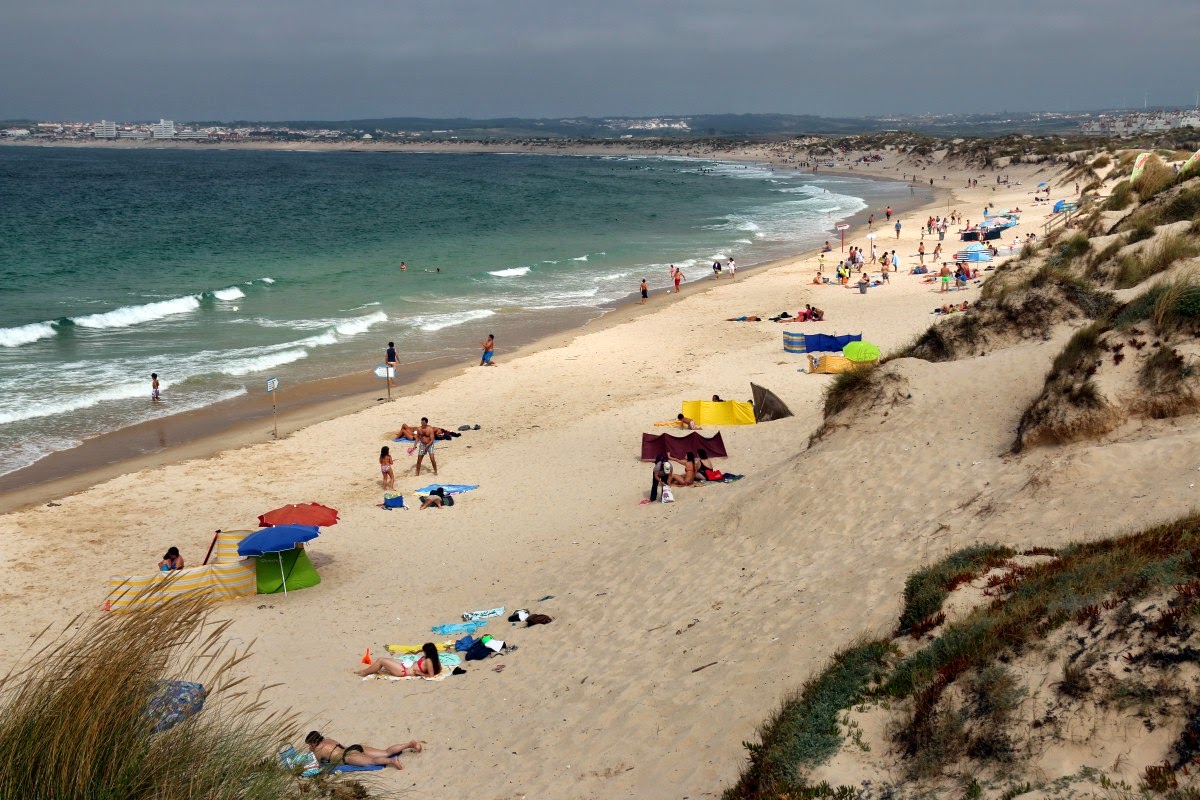 Peniche terra de mar e sol: Praia à Preia-mar.
