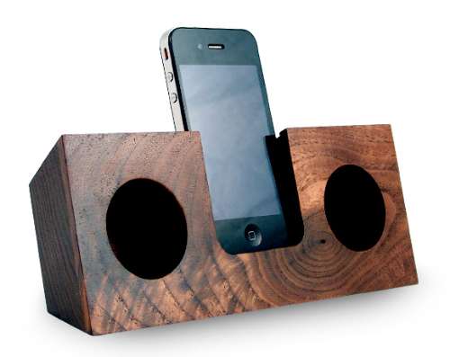 moonbuz: iPhone horn speakers - retro passive amplifier technology