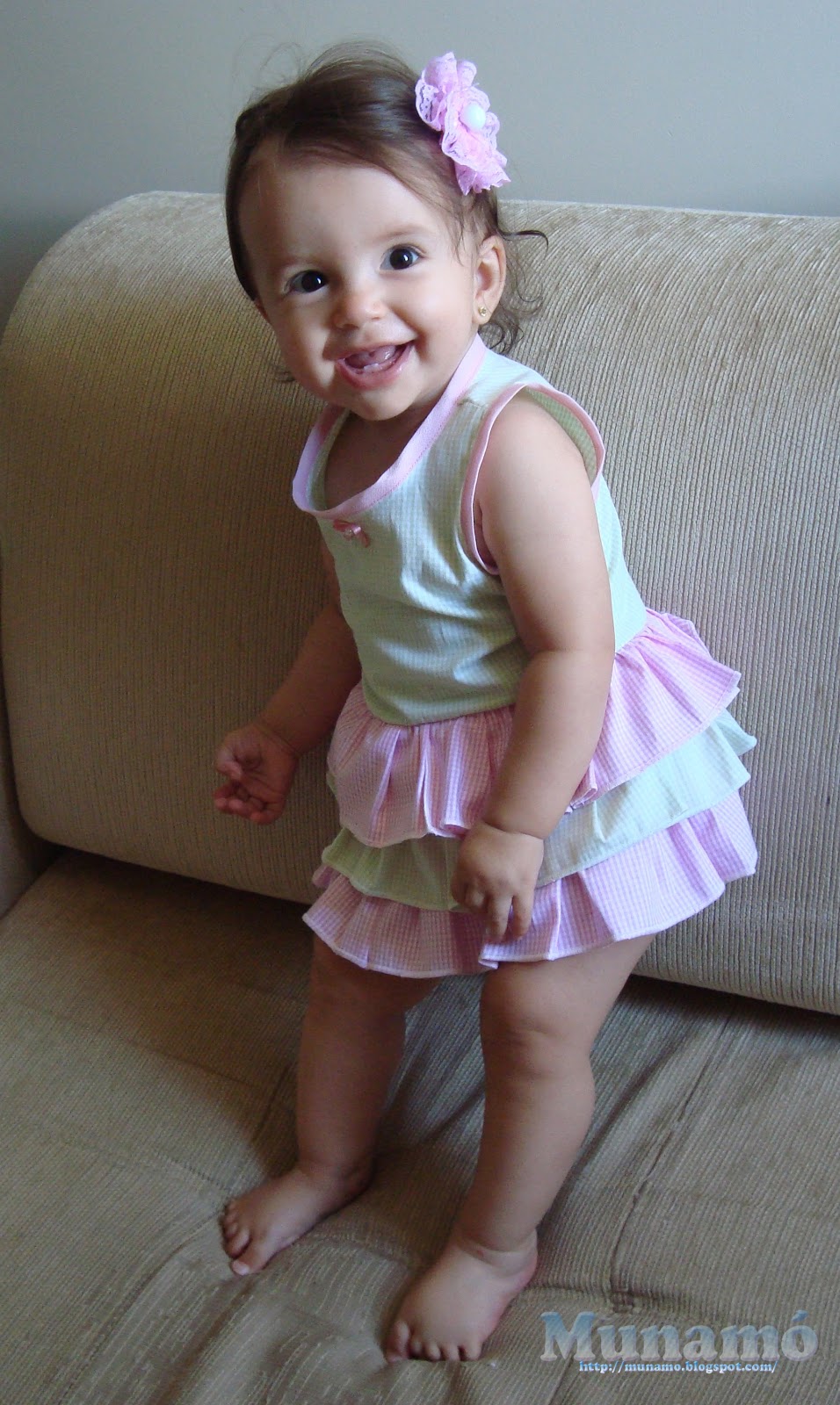 Munamó: Passo a passo de um vestido com babado para bebê