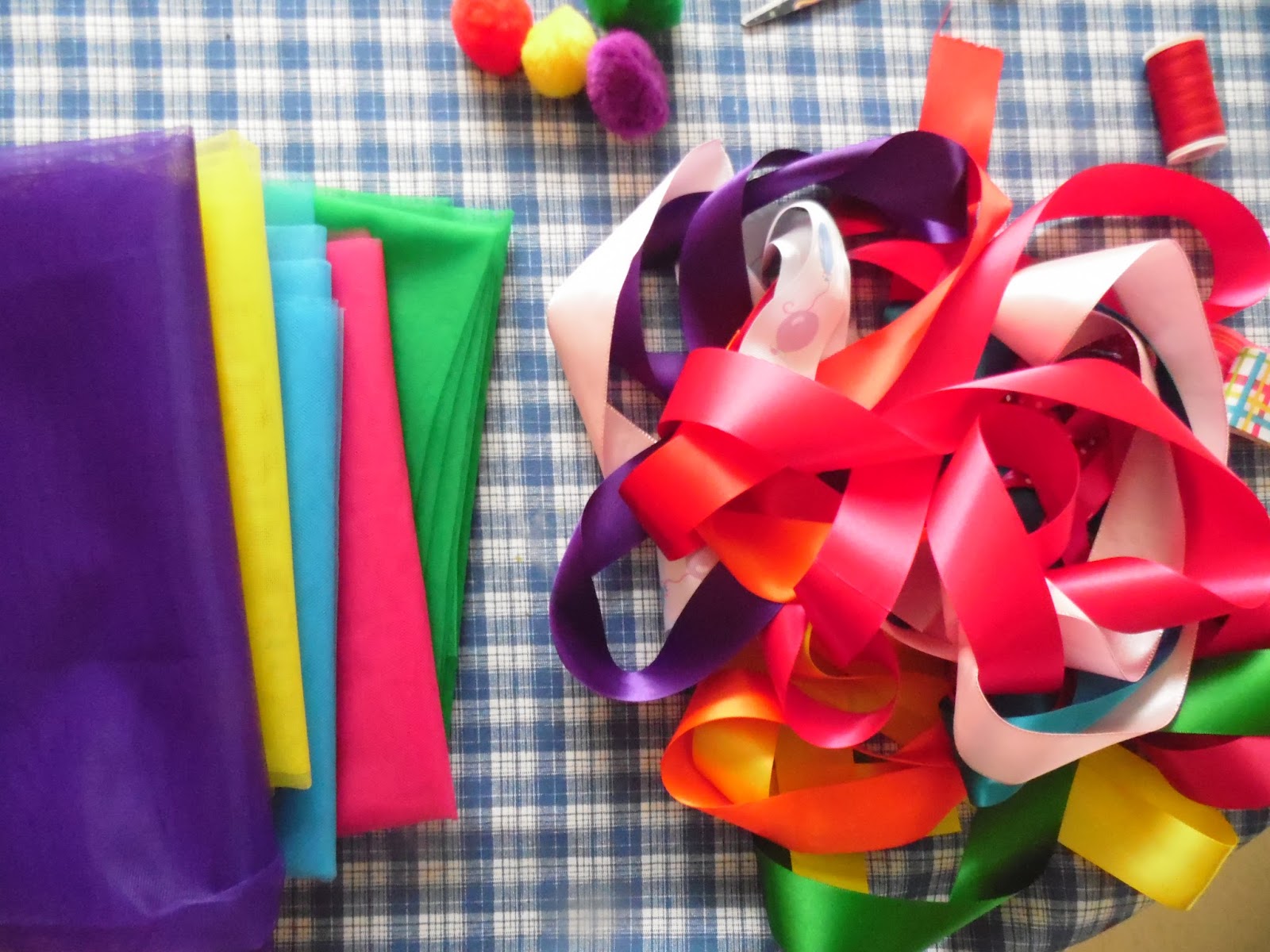 Haciendo Mi Arte: Falda de Tul y listones de colores