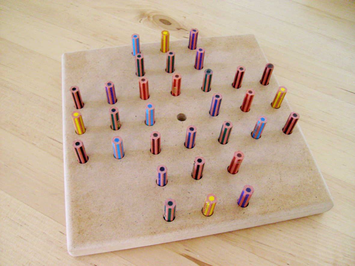 Woodwork by Pe: Wooden board solitaire