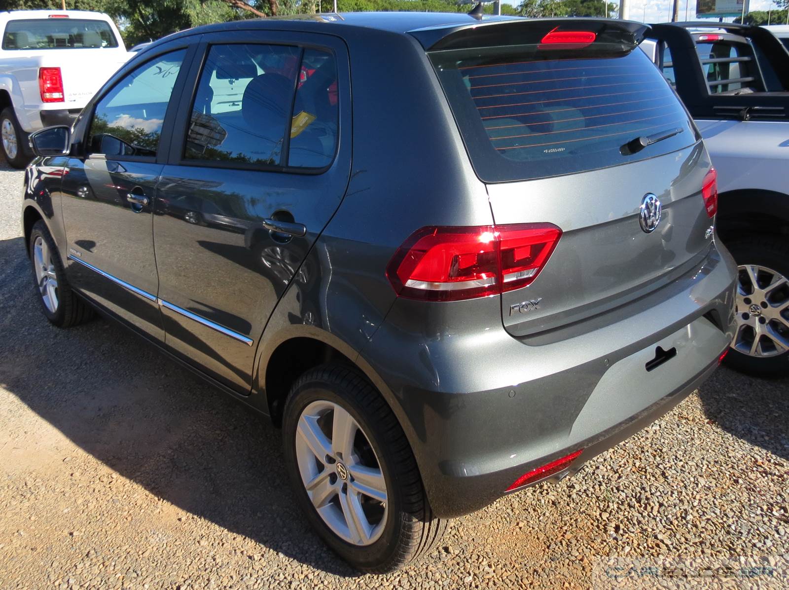 Fox Highline 2015 Cinza Quartzo: preço, consumo e detalhes