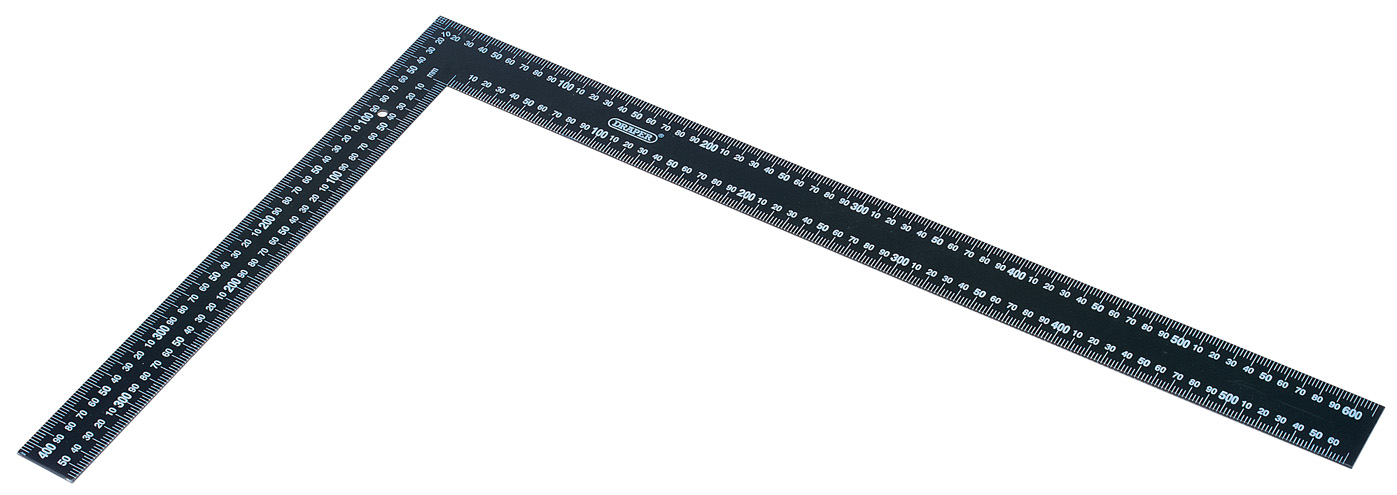 The Brick Trowel: 25 Tools you Would Find in a Bricklayers Kit