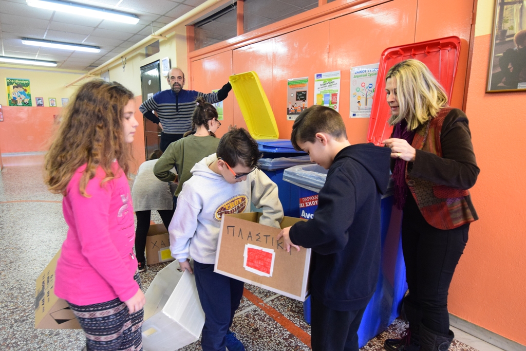 3ο Δημοτικό Σχολείο Σταυρούπολης: ΠΡΟΓΡΑΜΜΑ ΑΝΑΚΥΚΛΩΣΗΣ "ΔΙΑΛΟΓΗ ΣΤΗΝ ΠΗΓΗ"