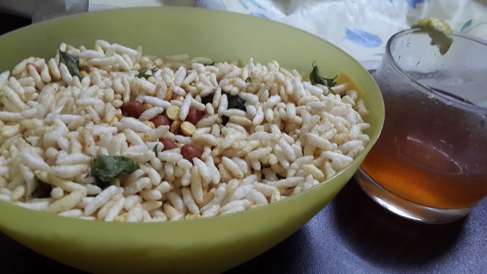 Cooking is Divine :-): Fried Puffed Rice