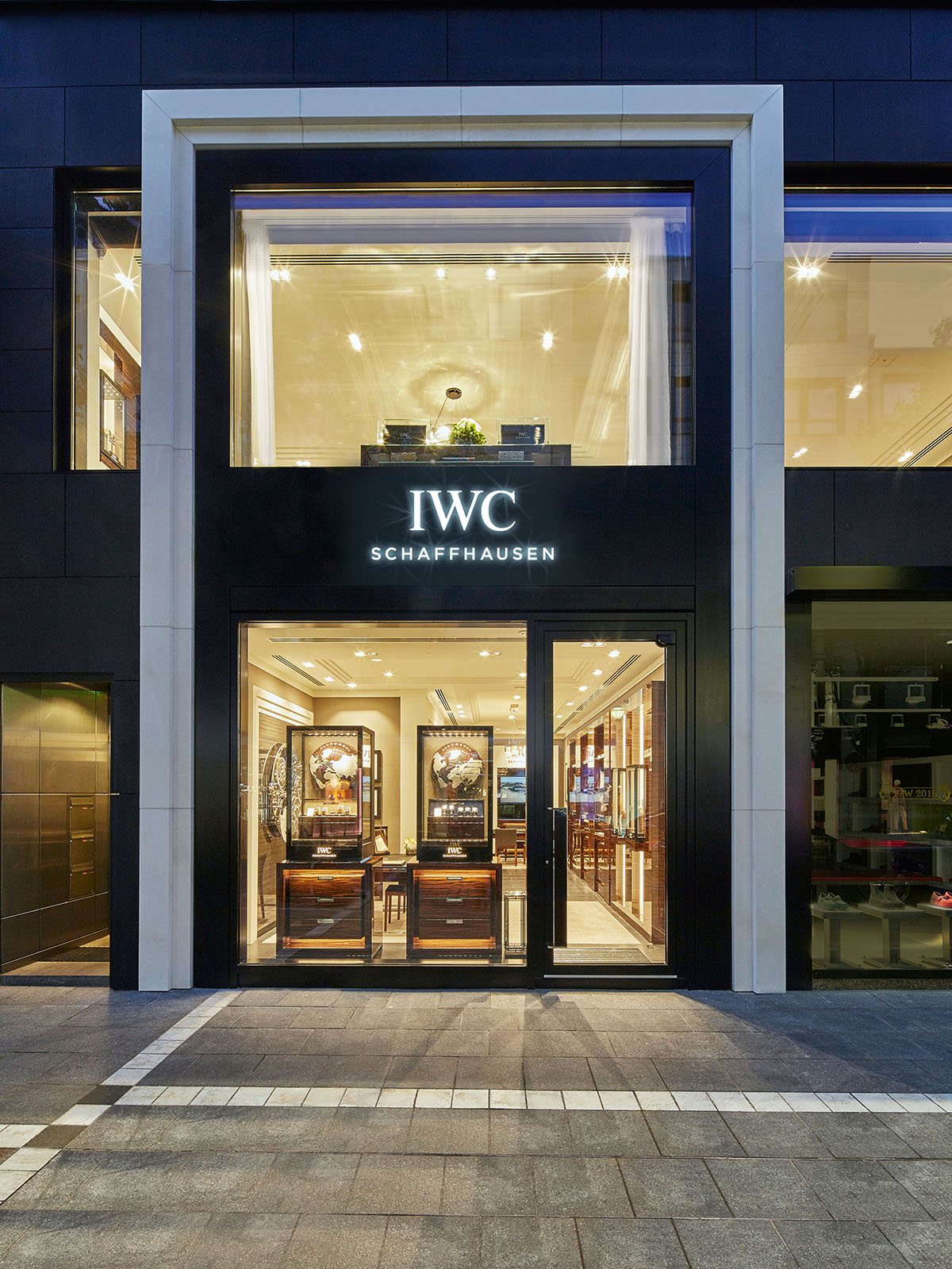 THE FIRST GERMAN IWC BOUTIQUE | DENNMITCH