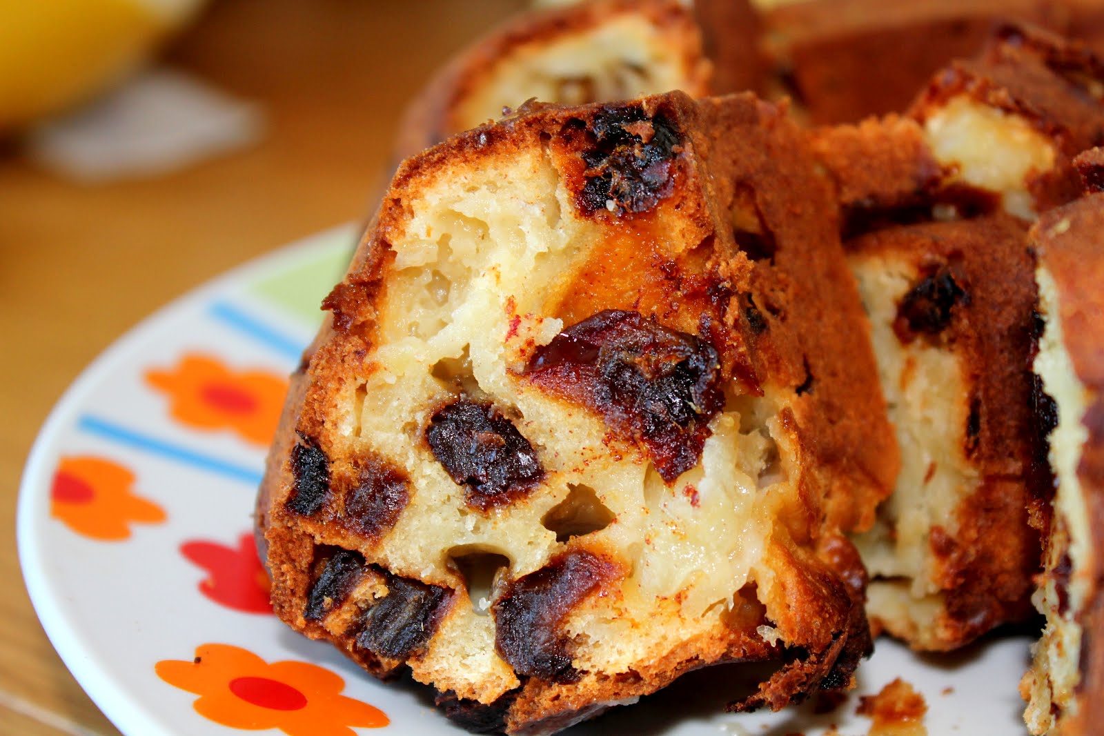 Neringos užrašai: Datulių ir obuolių pyragas