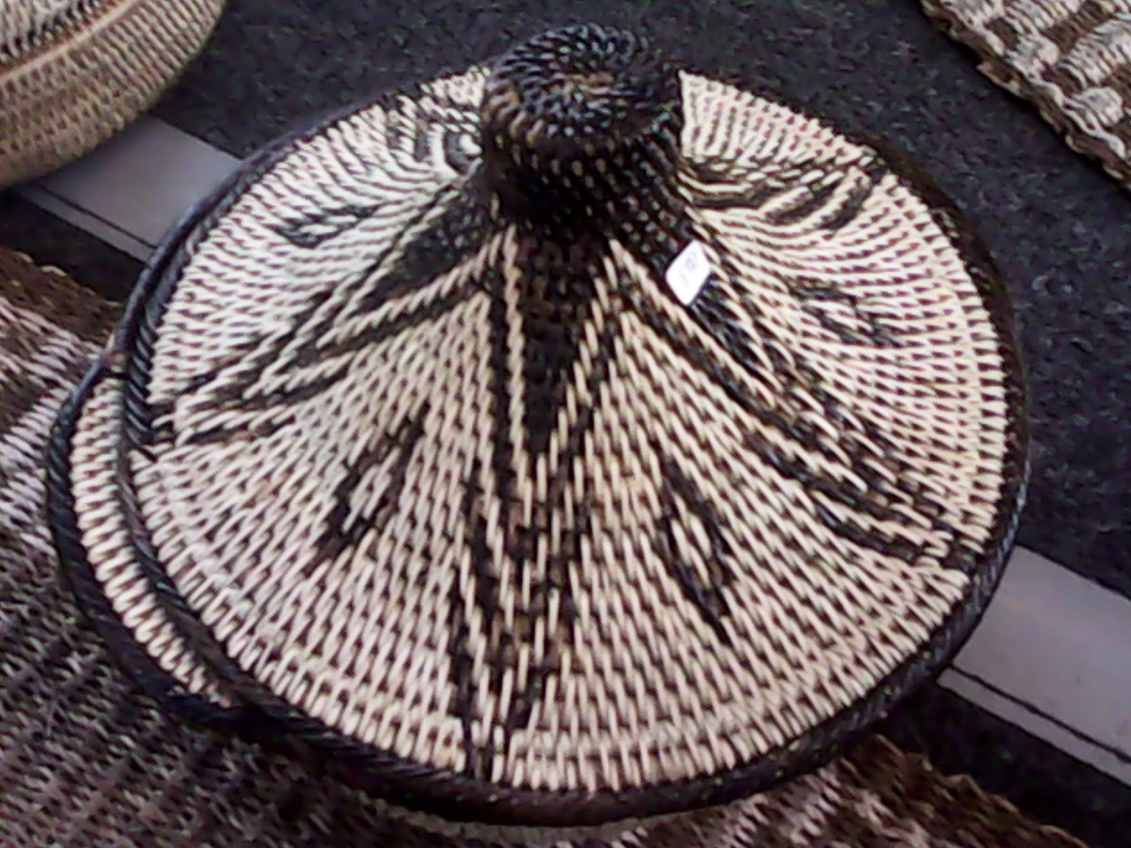 TRIBAL GOVERNMENT OF THE PHILIPPINES: MANDAYA TRIBE'S CRAFTS