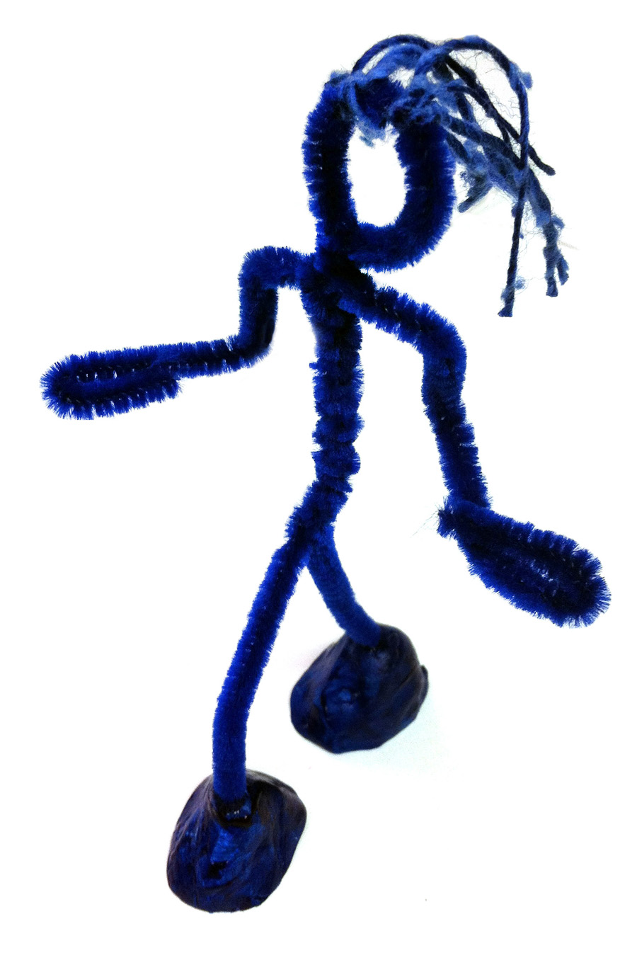 Walking Pipe Cleaner Guy (or Girl!) - Art Projects for Kids