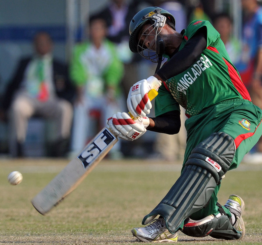 Indian Cricket Players: Naeem Islam