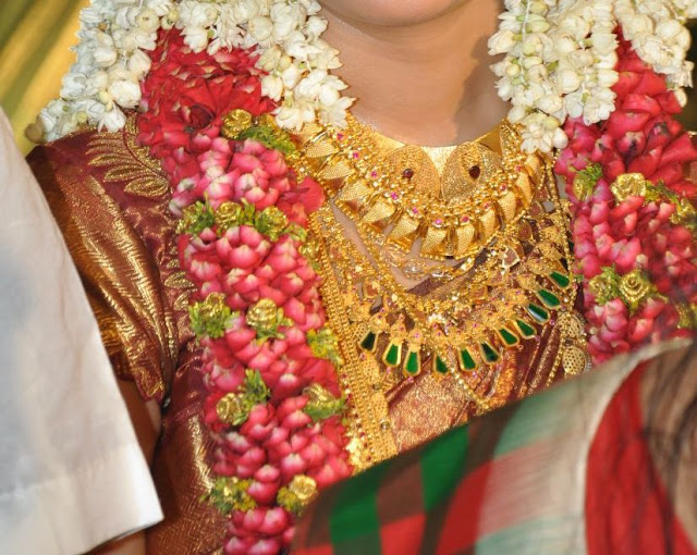 indiangoldesigns.com: beautiful traditional jewellery at Malayalam ...